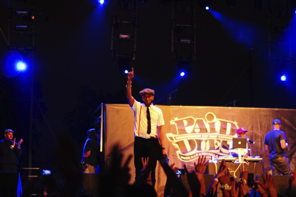 Mos Def and Talib Kweli reunite as Black Star for Paid Dues Hip-Hop ...
