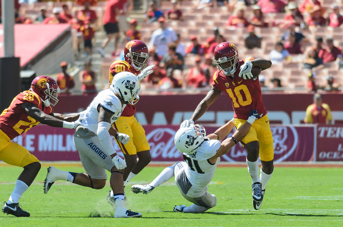 Developing receiving corps highlight USC spring game - Daily Trojan