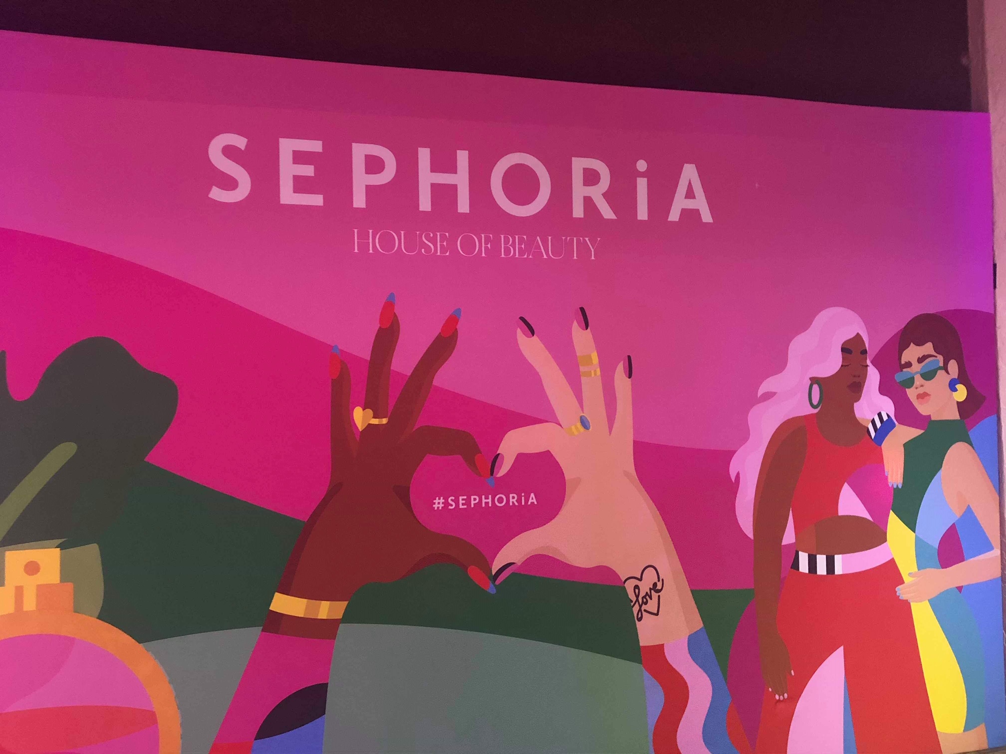 Sephora hosts annual beauty event at the Shrine Auditorium - Daily Trojan