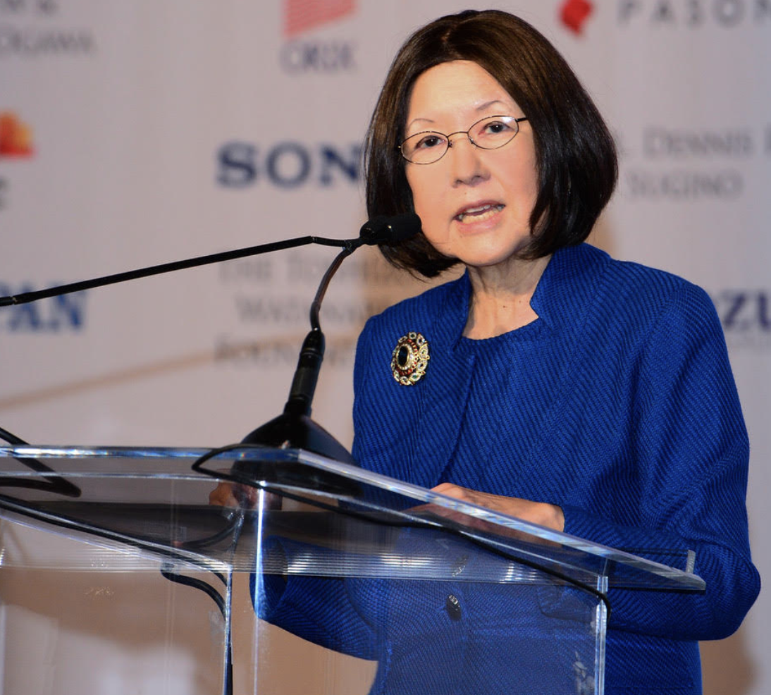 Alumna champions diplomacy, social activism - Daily Trojan