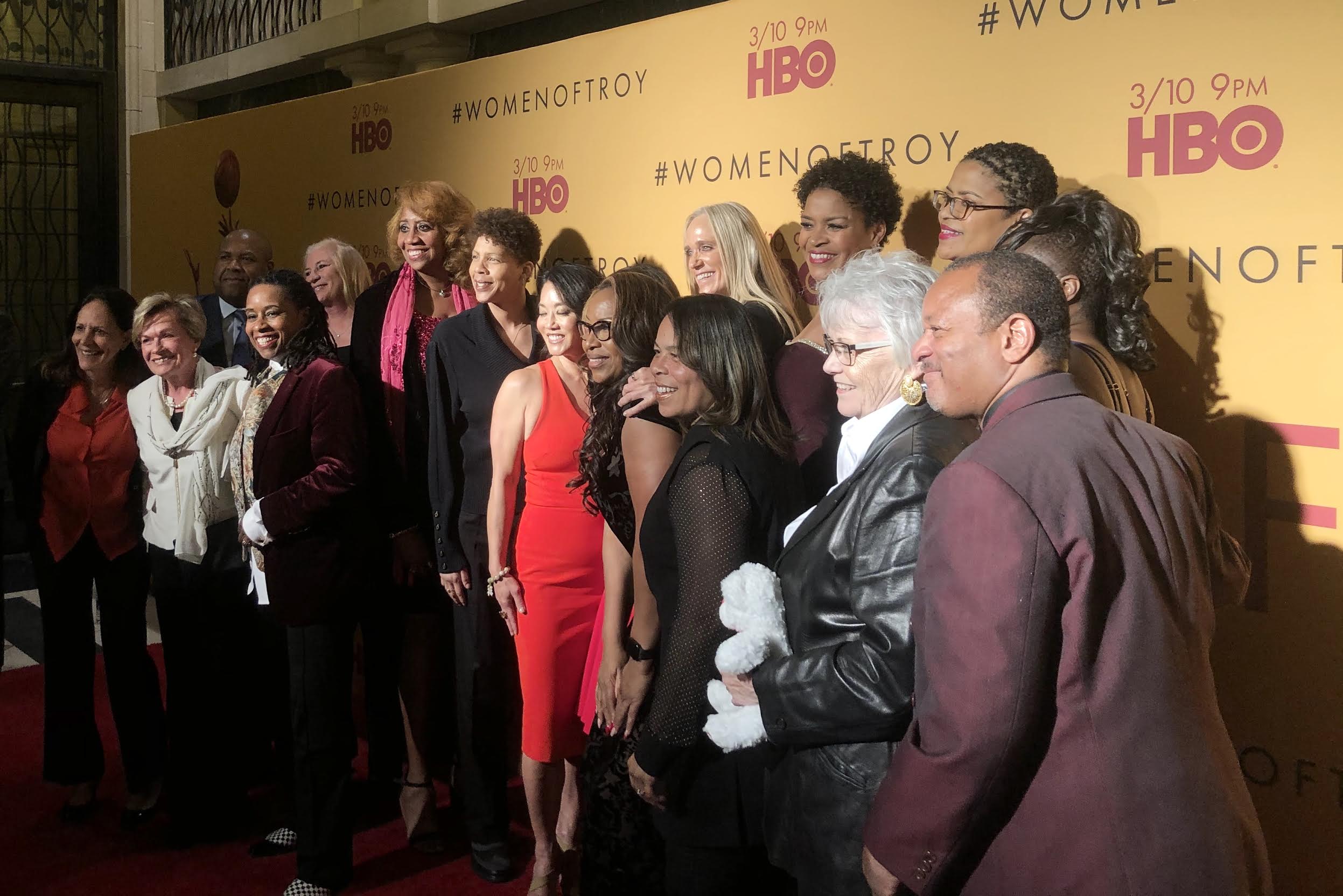 USC basketball legends attend ‘Women of Troy’ premiere at SCA - Daily ...