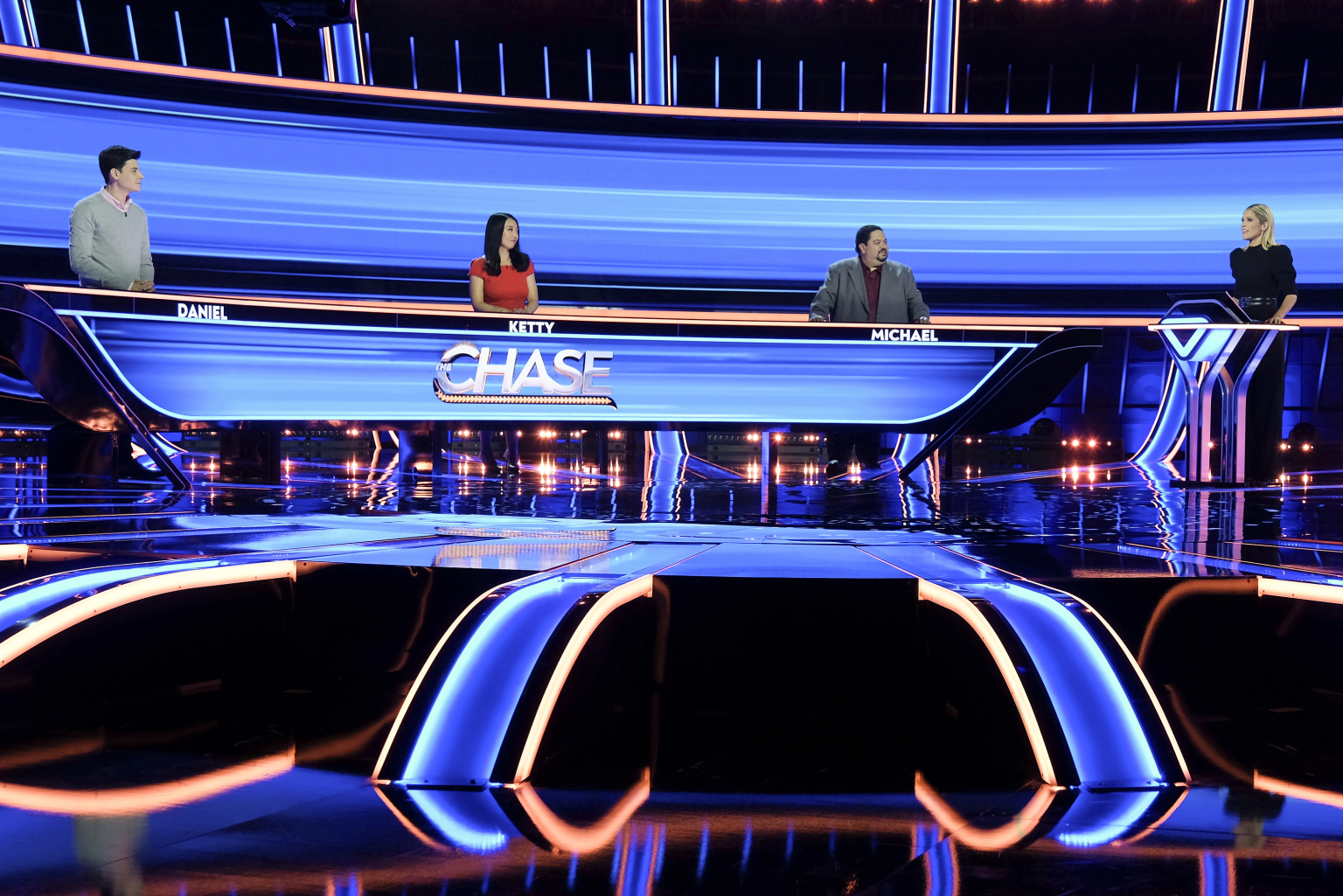 First-year law student battles ‘Jeopardy!’ champions on the new game ...