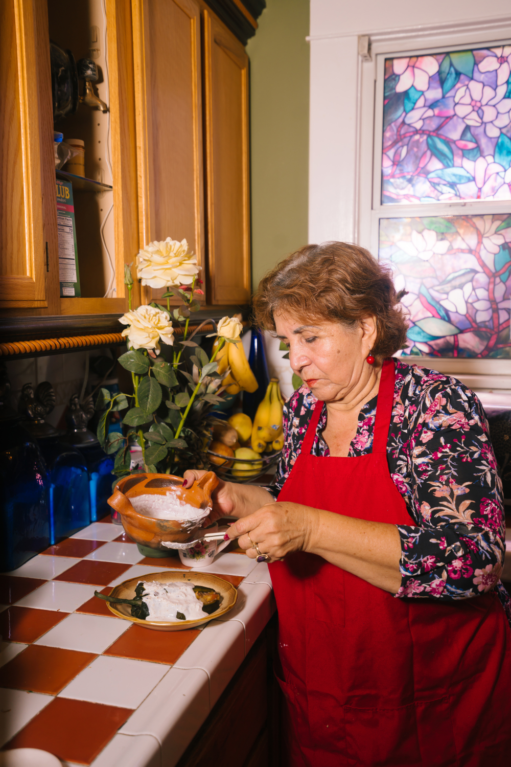 Exhibit spotlights the magic of Mexican grandmothers' kitchens - Daily ...