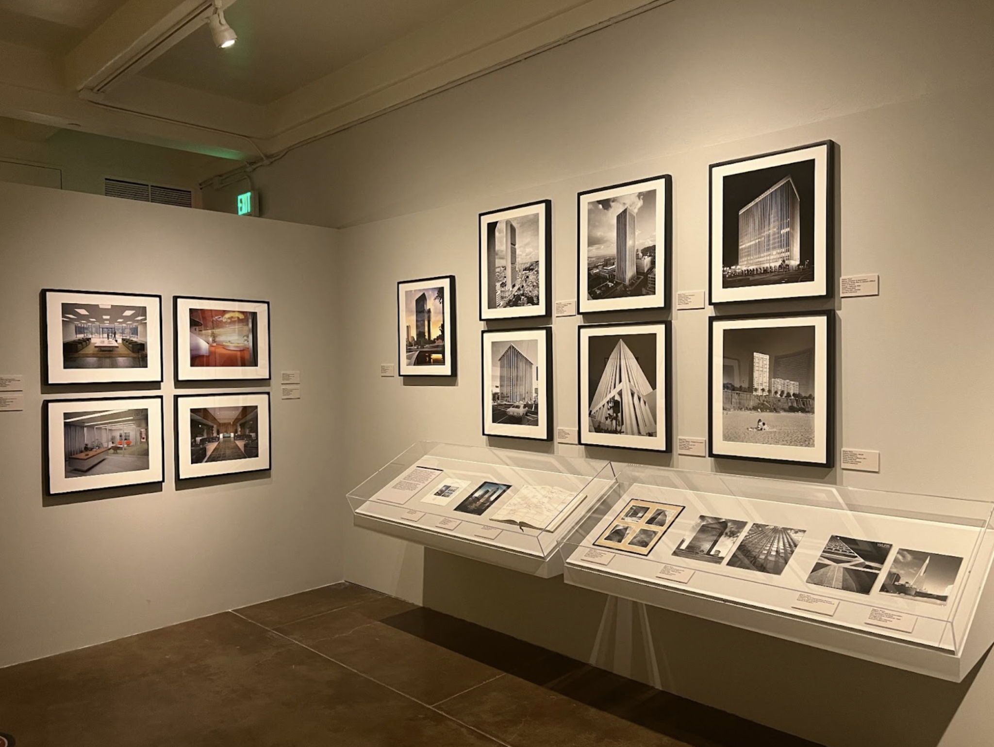 PAM exhibit celebrates Wayne Thom - Daily Trojan
