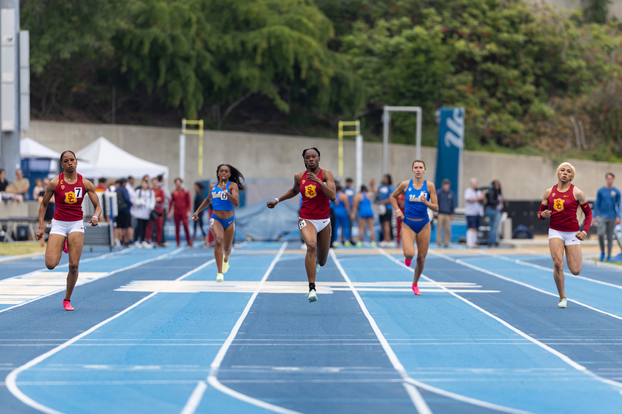 Track and field’s week of wins sets tone for 2025 season - Daily Trojan
