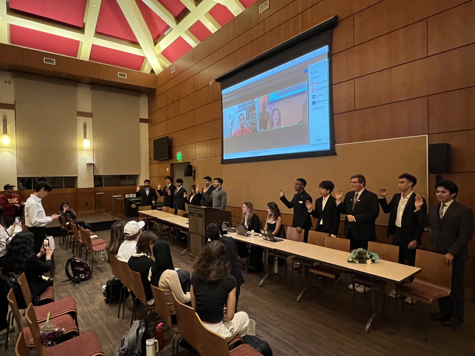 Meet the USG special election candidates - Daily Trojan