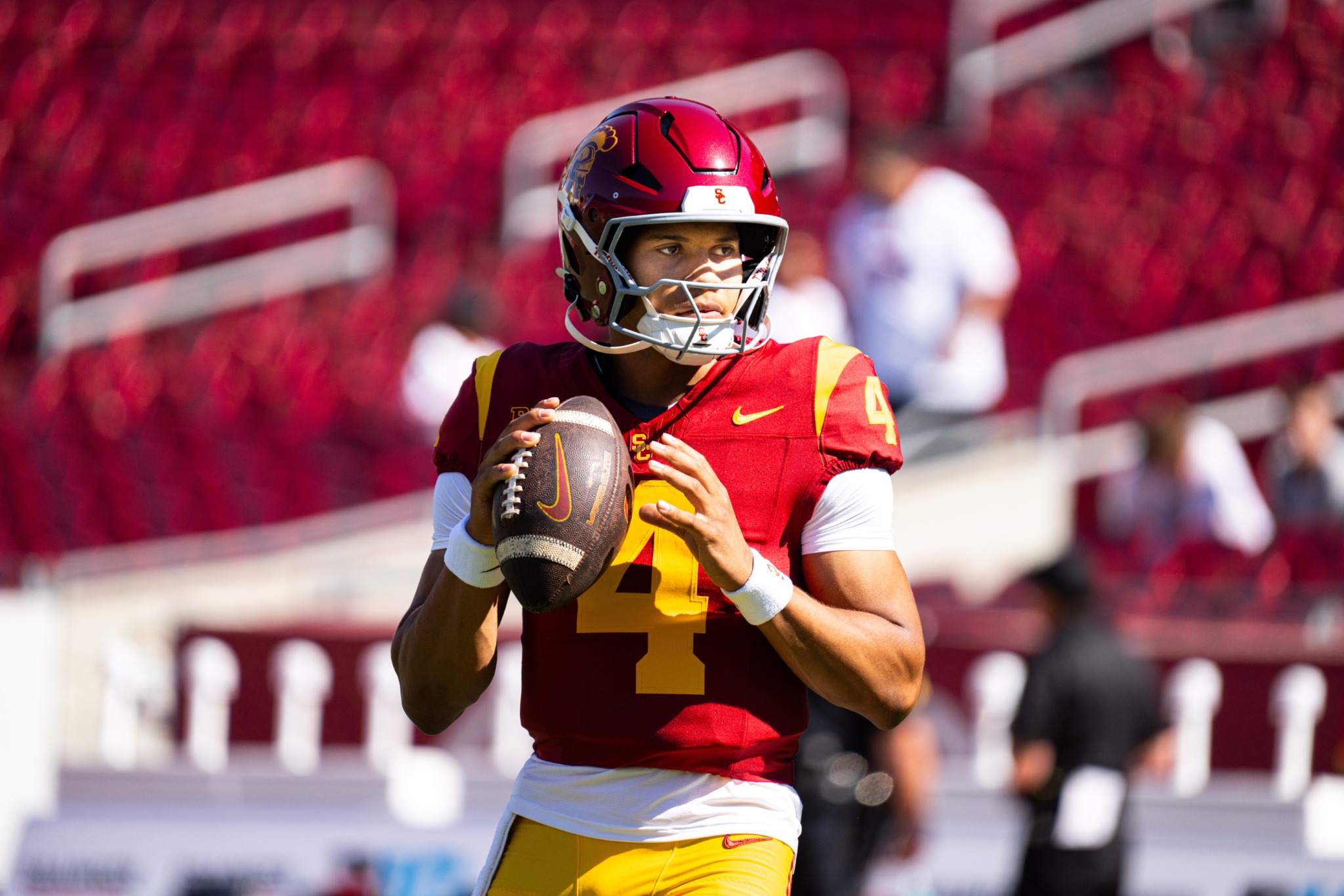 Former five-star QB Husan Longstreet enters transfer portal - Daily Trojan