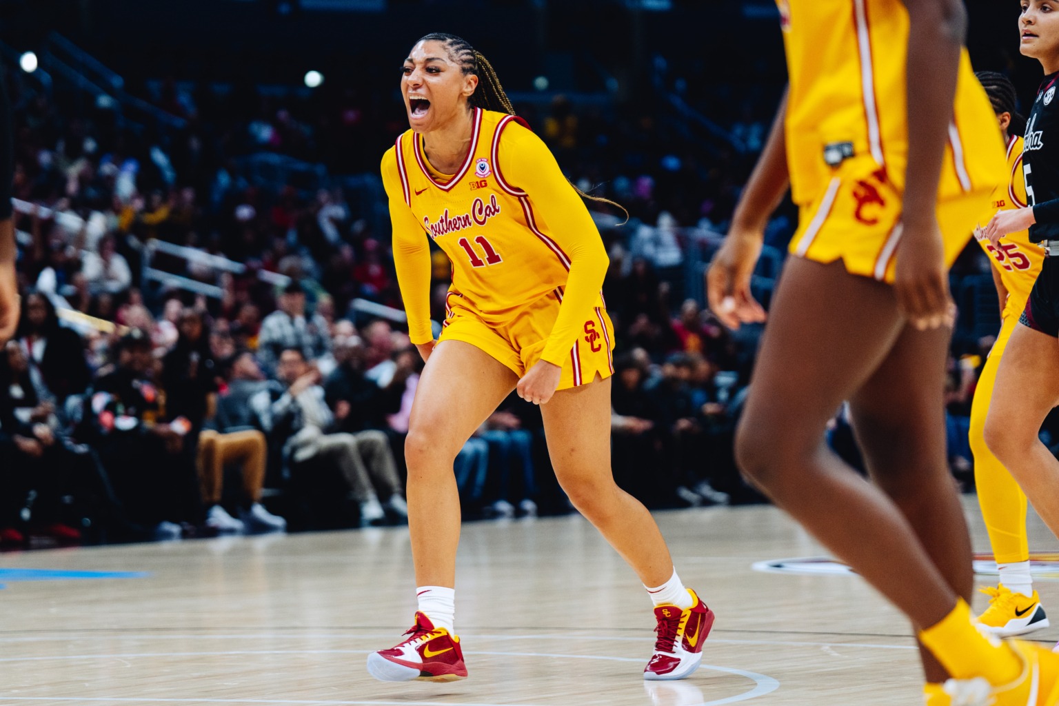 Women's basketball breezes through Illinois road trip - Daily Trojan