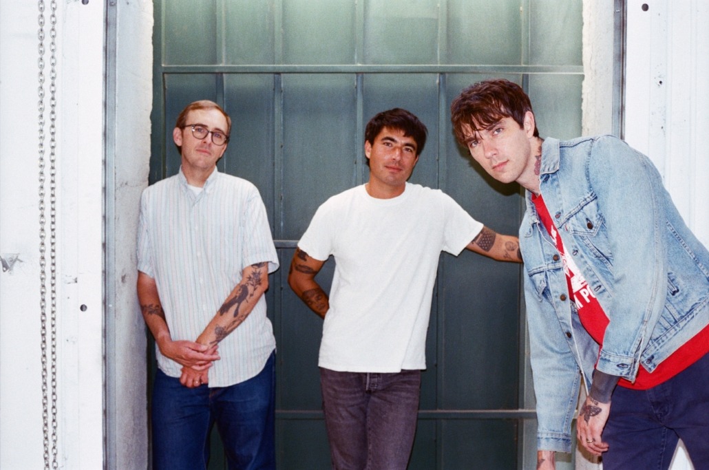 Joyce Manor’s ‘I Used To Go To This Bar’ kind of rocks - Daily Trojan