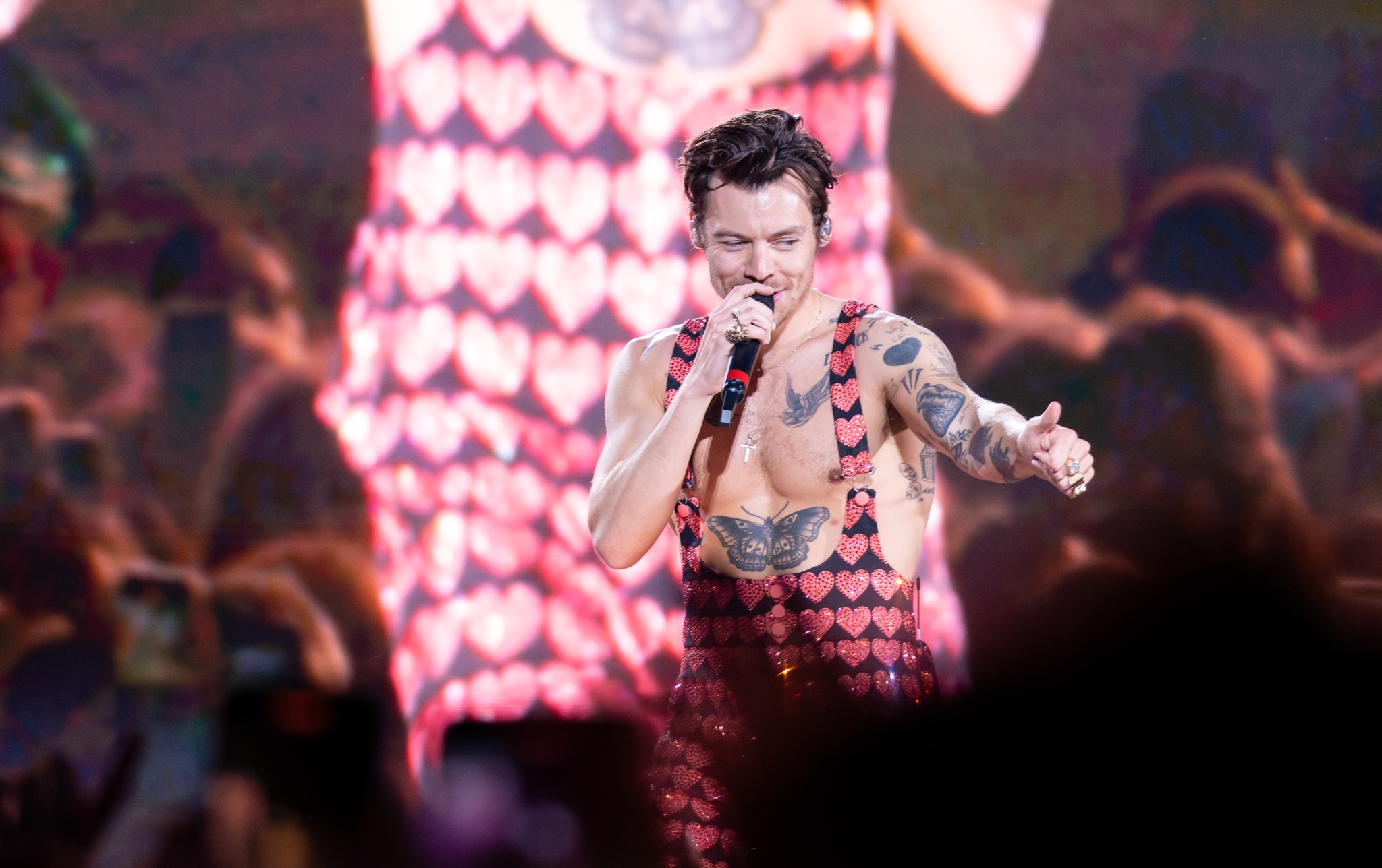 Harry Styles’ new album is always confusing, fun occasionally - Daily ...